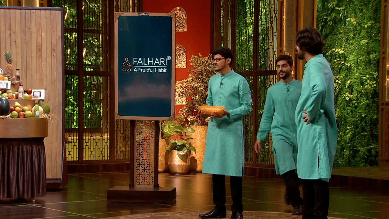 Falhari: Fresh Fruit Brand